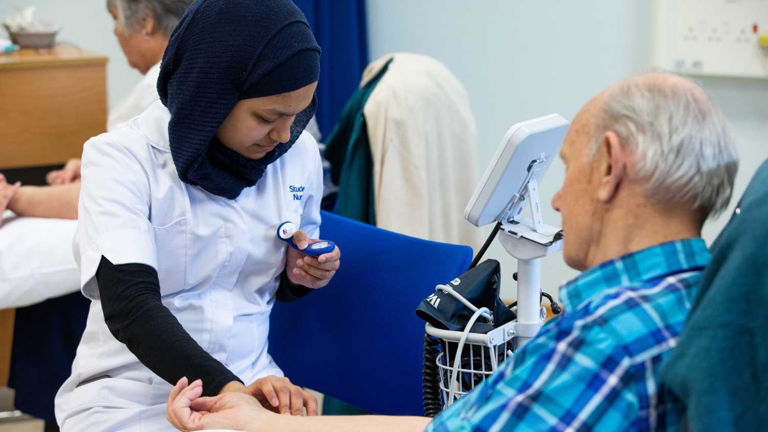 Supporting Nursing And Midwifery Students On Placement Health supporting-nursing-and-midwifery-students-on-placement-health